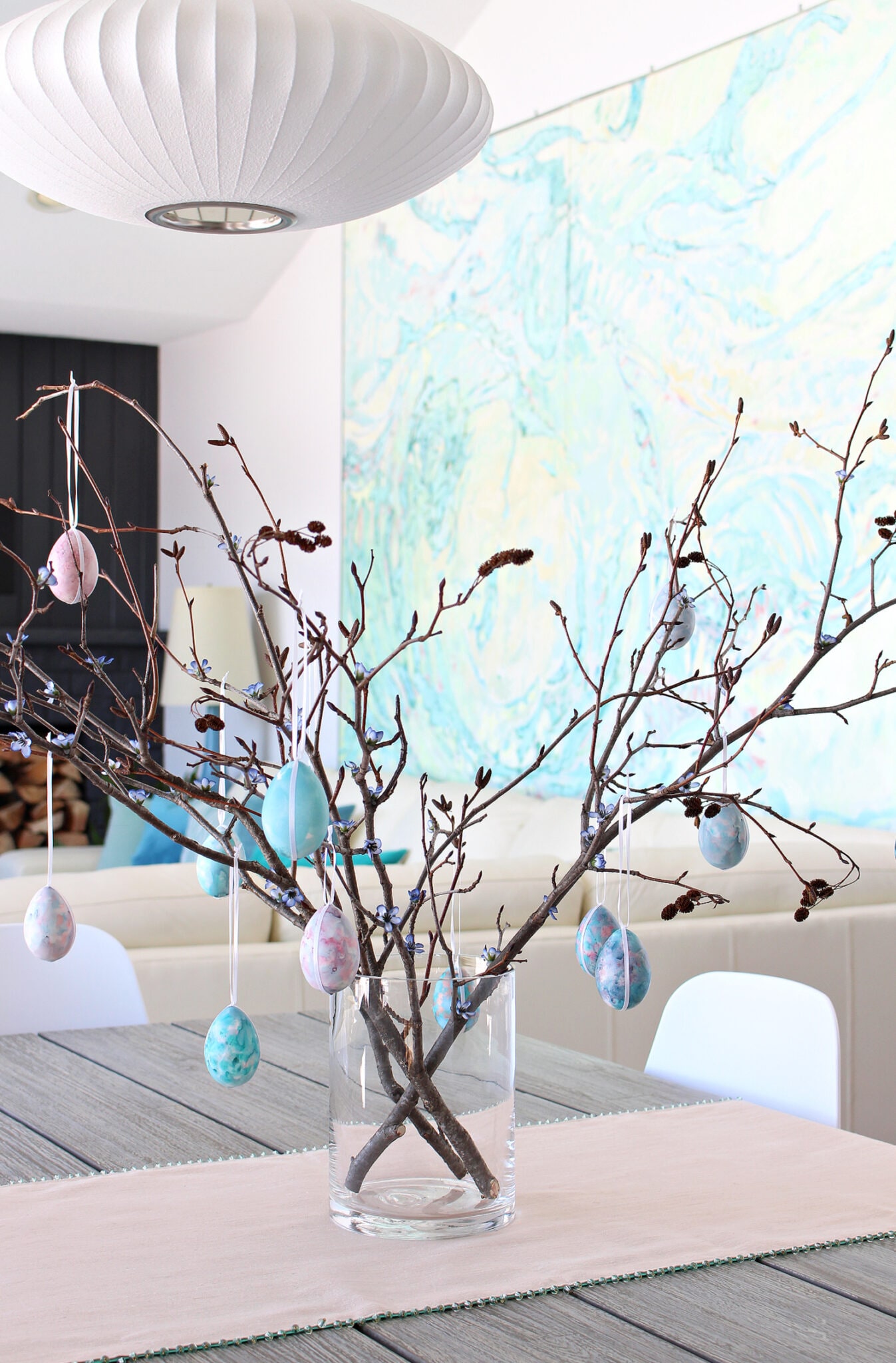 Easy DIY Easter Egg Tree | Dans le Lakehouse